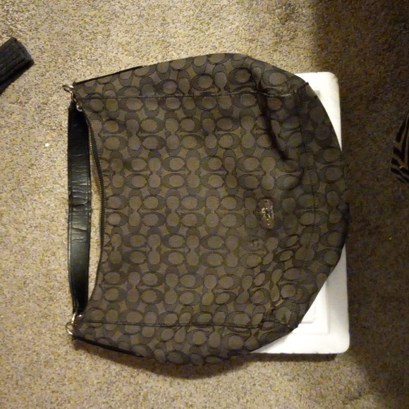 Coach | Bags | Womens Coach Bag See Pics Of Damage And Wear As Is ...